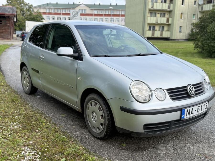 Pelēks Volkswagen Polo 2002 Kuldīga, ar dzinēja tilpumu 1.40 L un nobraukumu 208 tūkst. km par 750 €, foto 3 vietnē AUTOMOTO.COM.LV