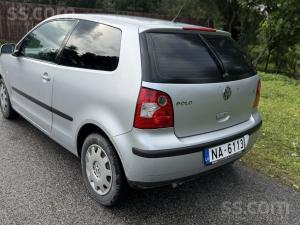 Pelēks Volkswagen Polo 2002 Kuldīga, ar dzinēja tilpumu 1.40 L un nobraukumu 208 tūkst. km par 750 €, foto 5 vietnē AUTOMOTO.COM.LV
