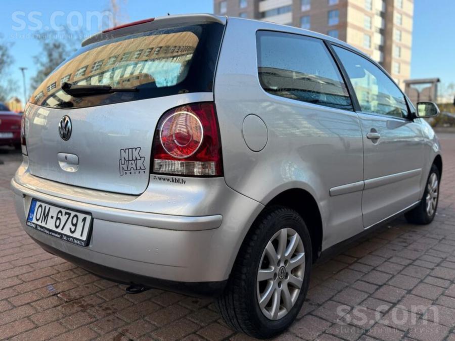 Grey Volkswagen Polo 2003 in Riga, with an engine capacity of 1.20 L and mileage of 0 thousand km for 1800 €, photo 8 on AUTOMOTO.COM.LV