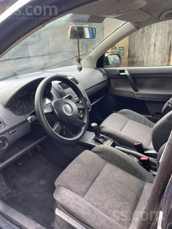 Grey Volkswagen Polo 2003 in Limbazi, with an engine capacity of 1.90 L and mileage of 336 thousand km for 1250 €, photo 5 on AUTOMOTO.COM.LV