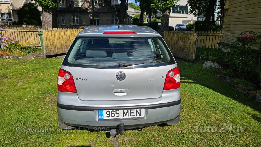 Pelēks Volkswagen Polo 2004 Tallina, ar dzinēja tilpumu 1.40 L un nobraukumu 0 tūkst. km par 990 €, foto 6 vietnē AUTOMOTO.COM.LV