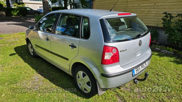 Pelēks Volkswagen Polo 2004 Tallina, ar dzinēja tilpumu 1.40 L un nobraukumu 0 tūkst. km par 990 €, foto 6 vietnē AUTOMOTO.COM.LV