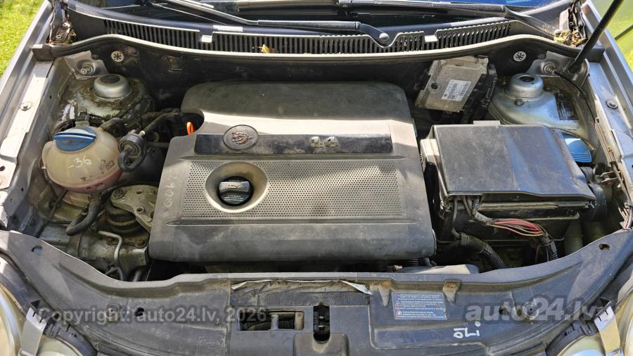 Pelēks Volkswagen Polo 2004 Tallina, ar dzinēja tilpumu 1.40 L un nobraukumu 0 tūkst. km par 990 €, foto 11 vietnē AUTOMOTO.COM.LV
