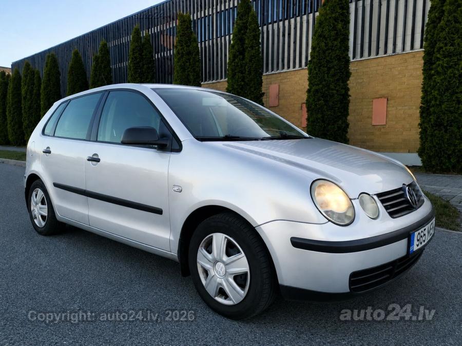 Pelēks Volkswagen Polo 2004 Tartu, ar dzinēja tilpumu 1.40 L un nobraukumu 150 tūkst. km par 1250 €, foto 3 vietnē AUTOMOTO.COM.LV