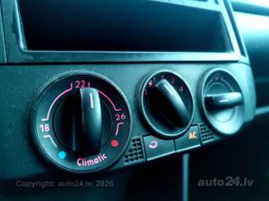 Pelēks Volkswagen Polo 2004 Tartu, ar dzinēja tilpumu 1.40 L un nobraukumu 150 tūkst. km par 1250 €, foto 9 vietnē AUTOMOTO.COM.LV