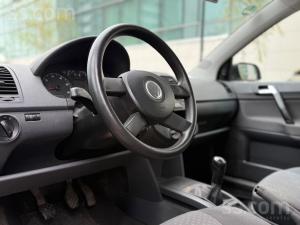 Pelēks Volkswagen Polo 2004 Rīga, ar dzinēja tilpumu 1.20 L un nobraukumu 0 tūkst. km par 1600 €, foto 4 vietnē AUTOMOTO.COM.LV