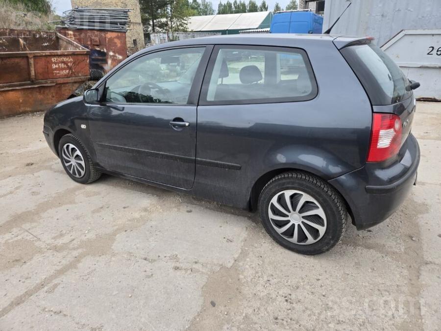 Pelēks Volkswagen Polo 2004 Rīga, ar dzinēja tilpumu 1.20 L un nobraukumu 243 tūkst. km par 600 €, foto 7 vietnē AUTOMOTO.COM.LV