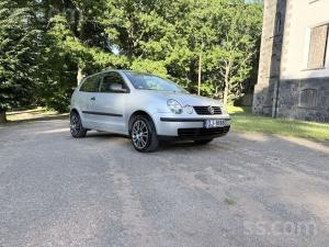 Pelēks Volkswagen Polo 2004 Gulbene, ar dzinēja tilpumu 1.20 L un nobraukumu 176 tūkst. km par 1400 €, foto 3 vietnē AUTOMOTO.COM.LV