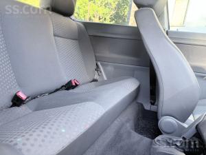 Pelēks Volkswagen Polo 2004 Gulbene, ar dzinēja tilpumu 1.20 L un nobraukumu 176 tūkst. km par 1400 €, foto 10 vietnē AUTOMOTO.COM.LV