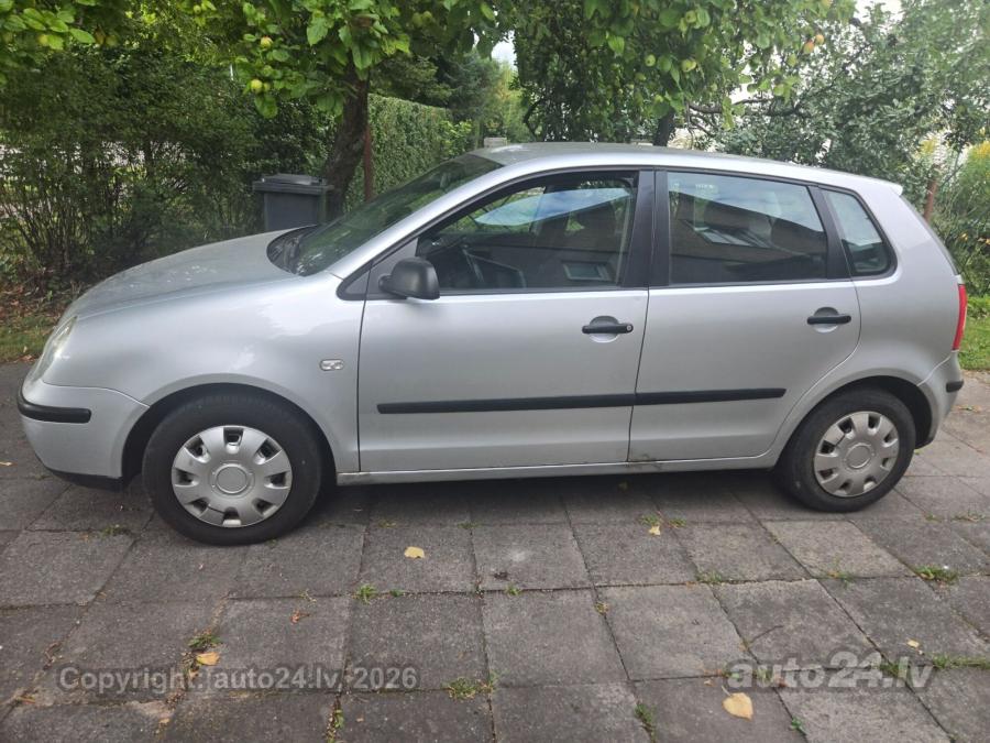Grey Volkswagen Polo 2004 in Tartu, with an engine capacity of 1.40 L and mileage of 207 thousand km for 1100 €, photo 3 on AUTOMOTO.COM.LV