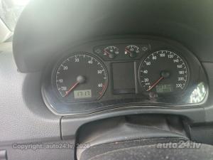 Grey Volkswagen Polo 2004 in Tartu, with an engine capacity of 1.40 L and mileage of 207 thousand km for 1100 €, photo 9 on AUTOMOTO.COM.LV