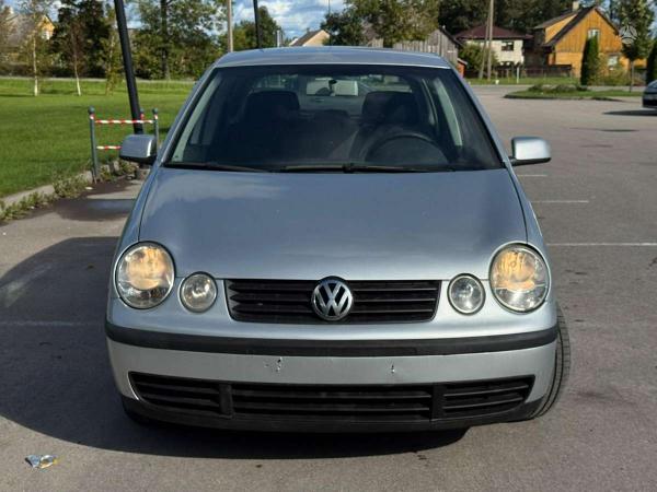 Pelēks Volkswagen Polo 2004 Klaipėda, ar dzinēja tilpumu 1.40 L un nobraukumu 202 tūkst. km par 1399 €, foto 3 vietnē AUTOMOTO.COM.LV