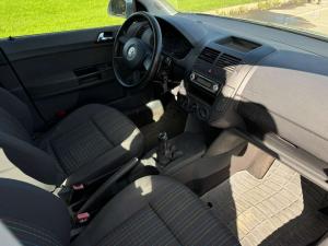 Grey Volkswagen Polo 2004 in Klaipeda, with an engine capacity of 1.40 L and mileage of 202 thousand km for 1399 €, photo 18 on AUTOMOTO.COM.LV
