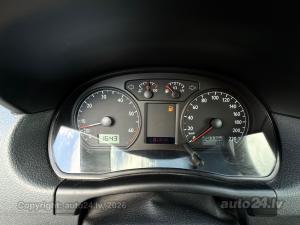 Grey Volkswagen Polo 2004 in Tartu, with an engine capacity of 1.40 L and mileage of 208 thousand km for 1799 €, photo 8 on AUTOMOTO.COM.LV