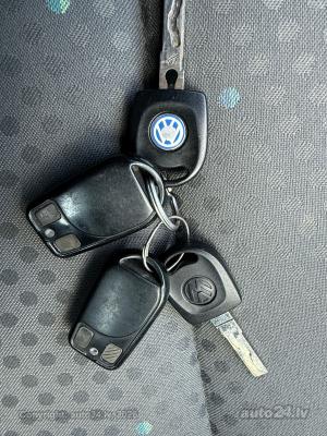 Grey Volkswagen Polo 2004 in Tartu, with an engine capacity of 1.40 L and mileage of 208 thousand km for 1799 €, photo 26 on AUTOMOTO.COM.LV