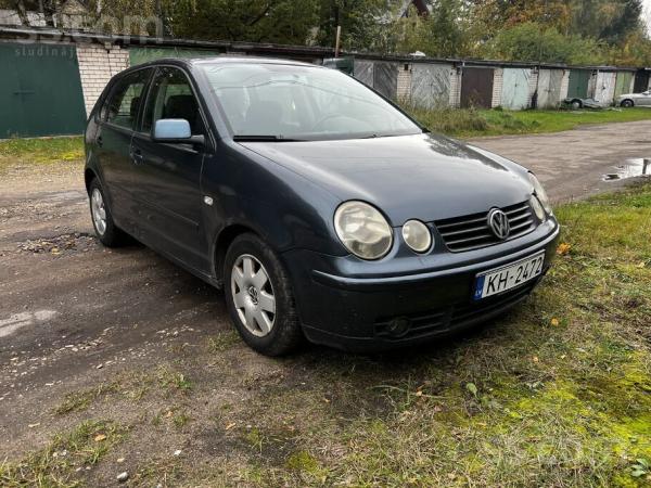 Grey Volkswagen Polo 2004 in Riga, with an engine capacity of 1.40 L and mileage of 274 thousand km for 450 €, photo 4 on AUTOMOTO.COM.LV