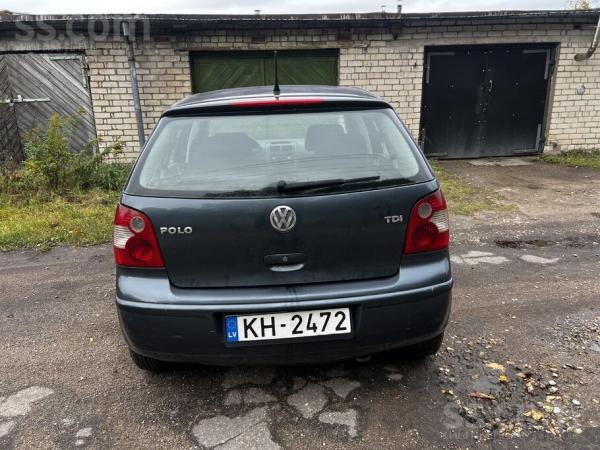 Grey Volkswagen Polo 2004 in Riga, with an engine capacity of 1.40 L and mileage of 274 thousand km for 450 €, photo 7 on AUTOMOTO.COM.LV
