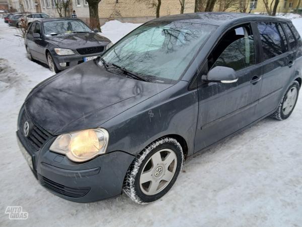 Grey Volkswagen Polo 2005 in Kaunas, with an engine capacity of 1.40 L and mileage of 340 thousand km for 850 €, photo 6 on AUTOMOTO.COM.LV