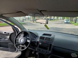 Pelēks Volkswagen Polo 2005 Alīta, ar dzinēja tilpumu 1.90 L un nobraukumu 3165 tūkst. km par 850 €, foto 14 vietnē AUTOMOTO.COM.LV