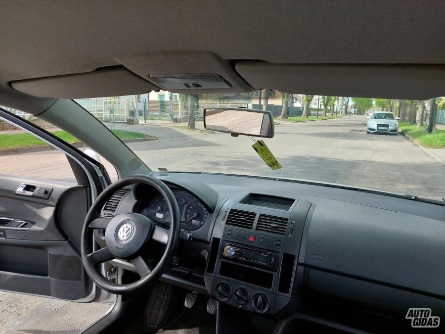 Pelēks Volkswagen Polo 2005 Alīta, ar dzinēja tilpumu 1.90 L un nobraukumu 3165 tūkst. km par 850 €, foto 14 vietnē AUTOMOTO.COM.LV