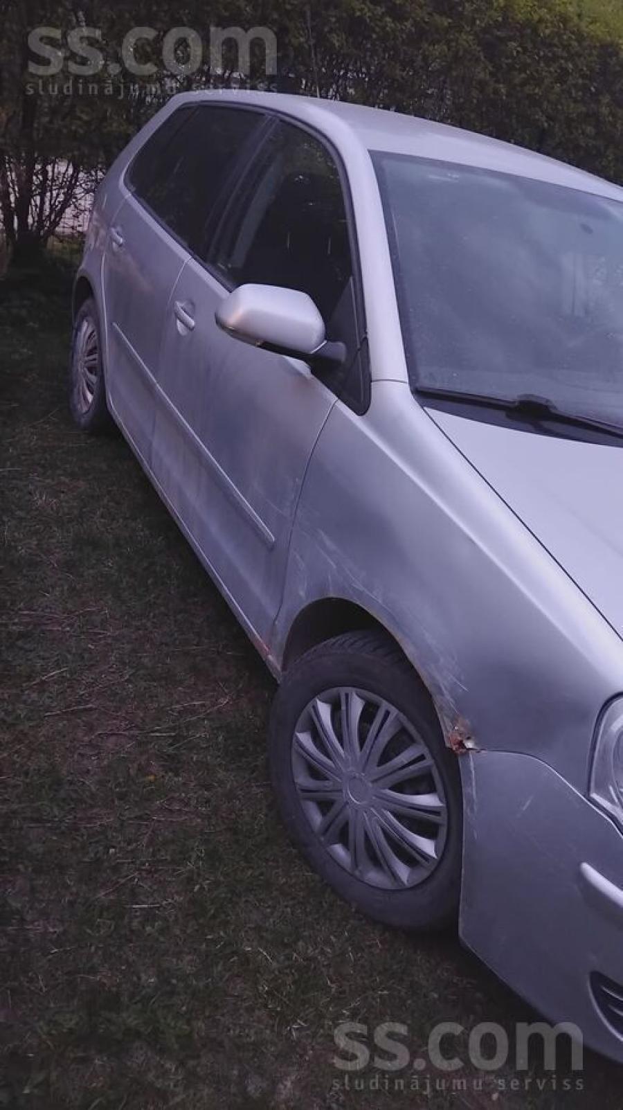 Pelēks Volkswagen Polo 2005 Rīga, ar dzinēja tilpumu 1.40 L un nobraukumu 180 tūkst. km par 700 €, foto 4 vietnē AUTOMOTO.COM.LV