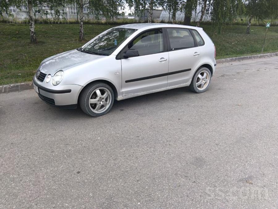 Серый Фольксваген Поло 2005 в Тукумс, объемом двигателя 1.90 л и пробегом 357 тыс. км за 1650 €, фото 7 на AUTOMOTO.COM.LV