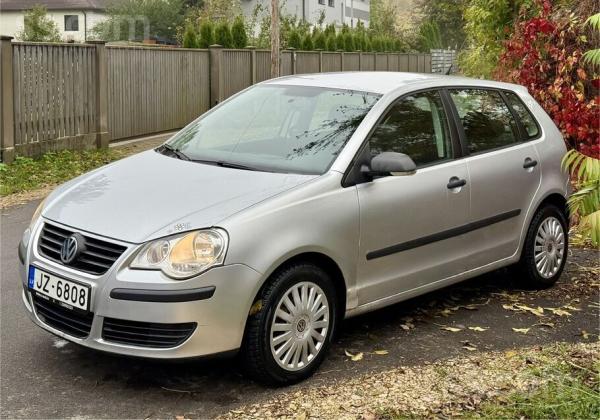 Pelēks Volkswagen Polo 2005 Rīga, ar dzinēja tilpumu 1.20 L un nobraukumu 149 tūkst. km par 1650 €, foto 4 vietnē AUTOMOTO.COM.LV