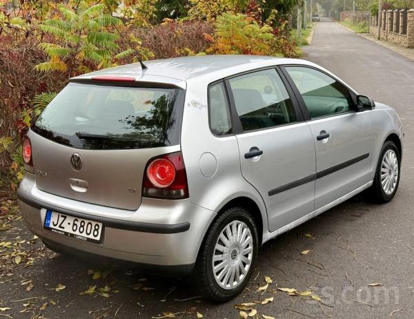 Pelēks Volkswagen Polo 2005 Rīga, ar dzinēja tilpumu 1.20 L un nobraukumu 149 tūkst. km par 1650 €, foto 5 vietnē AUTOMOTO.COM.LV