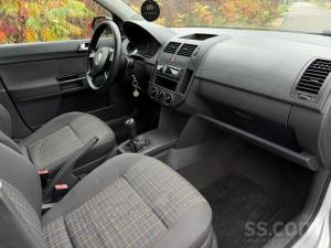 Pelēks Volkswagen Polo 2005 Rīga, ar dzinēja tilpumu 1.20 L un nobraukumu 149 tūkst. km par 1650 €, foto 11 vietnē AUTOMOTO.COM.LV