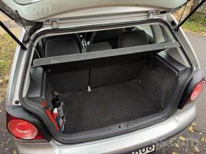 Pelēks Volkswagen Polo 2005 Rīga, ar dzinēja tilpumu 1.20 L un nobraukumu 149 tūkst. km par 1650 €, foto 14 vietnē AUTOMOTO.COM.LV