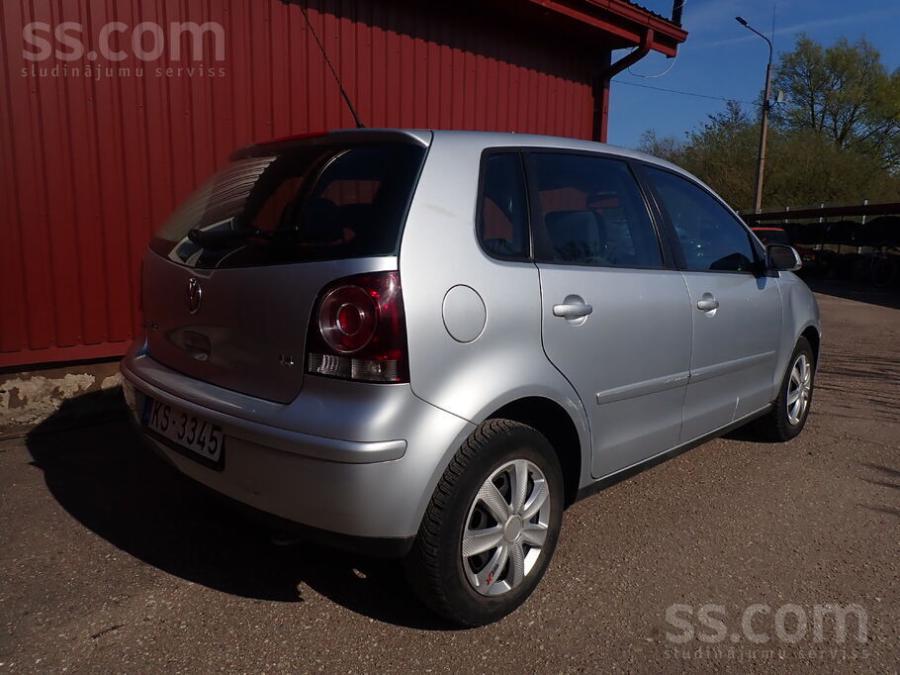 Grey Volkswagen Polo 2006 in Liepaja, with an engine capacity of 1.40 L and mileage of 188 thousand km for 1550 €, photo 2 on AUTOMOTO.COM.LV