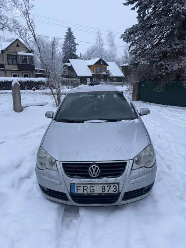 Pelēks Volkswagen Polo 2006 Kauņa, ar dzinēja tilpumu 1.39 L un nobraukumu 220 tūkst. km par 1550 €, foto 2 vietnē AUTOMOTO.COM.LV
