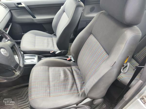 Pelēks Volkswagen Polo 2006 Kauņa, ar dzinēja tilpumu 1.40 L un nobraukumu 175 tūkst. km par 550 €, foto 7 vietnē AUTOMOTO.COM.LV