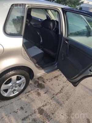 Pelēks Volkswagen Polo 2006 Rīga, ar dzinēja tilpumu 1.40 L un nobraukumu 259 tūkst. km par 1210 €, foto 6 vietnē AUTOMOTO.COM.LV