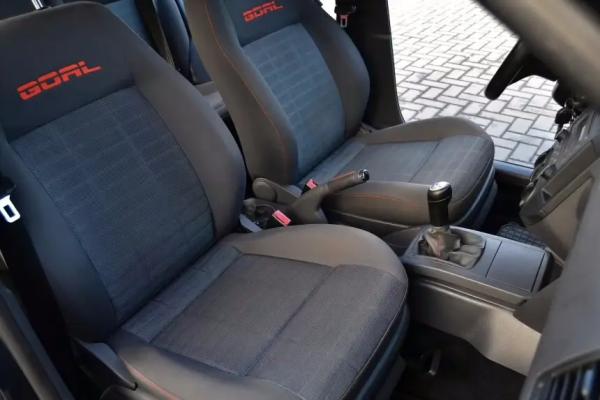 Pelēks Volkswagen Polo 2006 Jēkabpils, ar dzinēja tilpumu 1.40 L un nobraukumu 228 tūkst. km par 3300 €, foto 8 vietnē AUTOMOTO.COM.LV