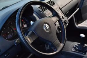 Pelēks Volkswagen Polo 2006 Jēkabpils, ar dzinēja tilpumu 1.40 L un nobraukumu 228 tūkst. km par 3300 €, foto 12 vietnē AUTOMOTO.COM.LV