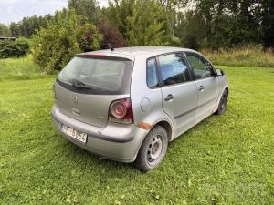 Pelēks Volkswagen Polo 2006 Rīga, ar dzinēja tilpumu 1.40 L un nobraukumu 415 tūkst. km par 430 €, foto 4 vietnē AUTOMOTO.COM.LV