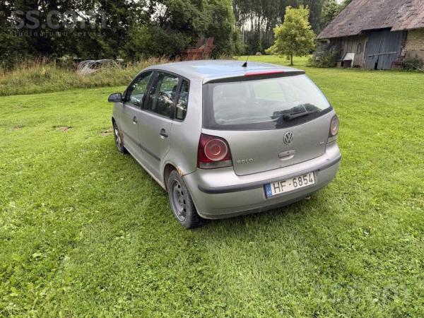 Pelēks Volkswagen Polo 2006 Rīga, ar dzinēja tilpumu 1.40 L un nobraukumu 415 tūkst. km par 430 €, foto 4 vietnē AUTOMOTO.COM.LV