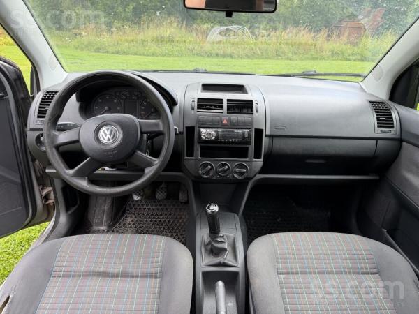 Pelēks Volkswagen Polo 2006 Rīga, ar dzinēja tilpumu 1.40 L un nobraukumu 415 tūkst. km par 430 €, foto 5 vietnē AUTOMOTO.COM.LV
