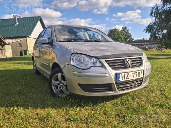 Pelēks Volkswagen Polo 2006 Rēzekne, ar dzinēja tilpumu 1.50 L un nobraukumu 361 tūkst. km par 1650 €, foto 1 vietnē AUTOMOTO.COM.LV