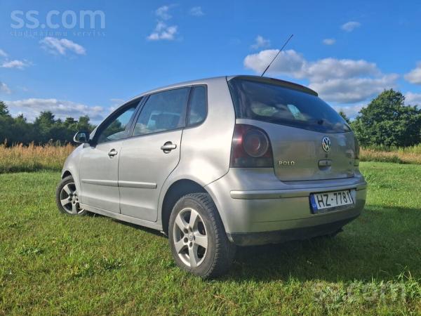 Pelēks Volkswagen Polo 2006 Rēzekne, ar dzinēja tilpumu 1.50 L un nobraukumu 361 tūkst. km par 1650 €, foto 4 vietnē AUTOMOTO.COM.LV