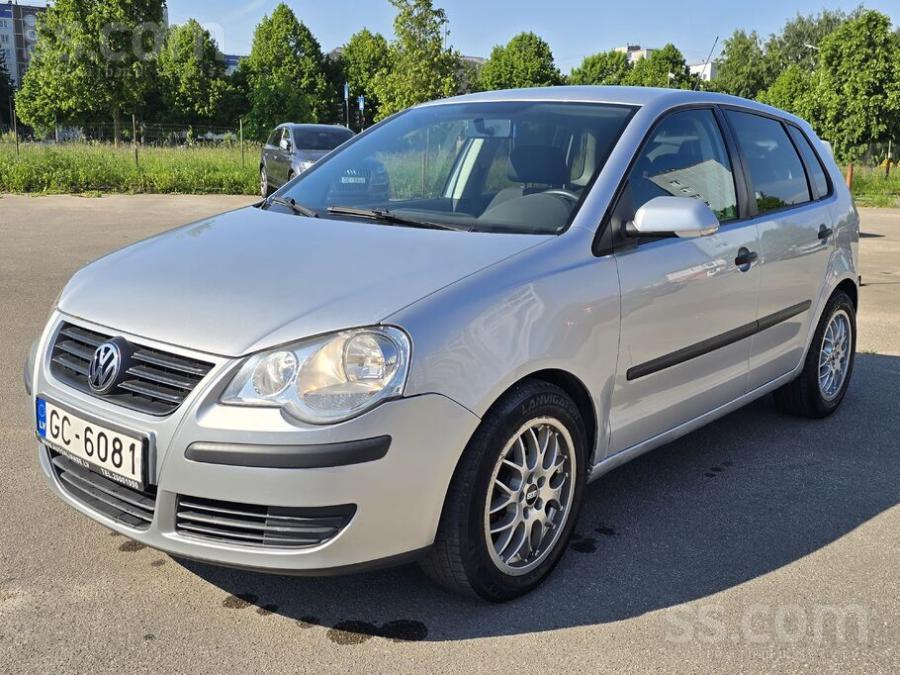 Grey Volkswagen Polo 2006 in Riga, with an engine capacity of 1.20 L and mileage of 132 thousand km for 2190 €, photo 1 on AUTOMOTO.COM.LV