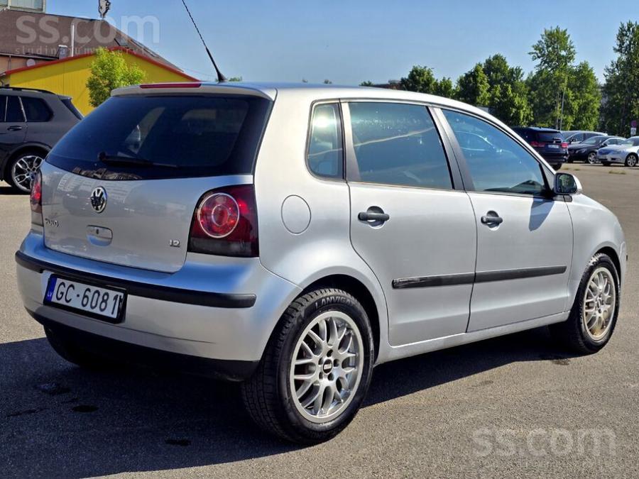 Grey Volkswagen Polo 2006 in Riga, with an engine capacity of 1.20 L and mileage of 132 thousand km for 2190 €, photo 3 on AUTOMOTO.COM.LV