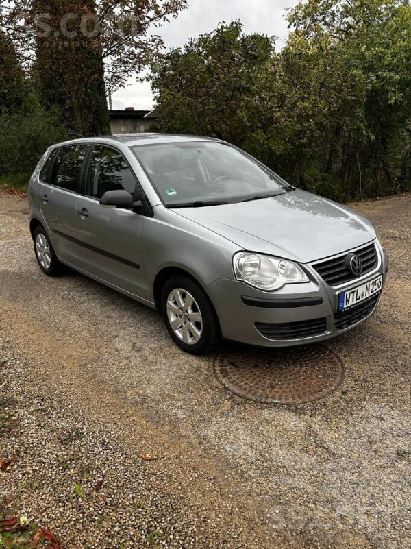 Volkswagen Polo 2006 in Ludza on AUTOMOTO.COM.LV Grey Volkswagen Polo 2006 in Ludza, with an engine capacity of 1.90 L and mileage of 316 thousand km for 2300 €, photo 8 on AUTOMOTO.COM.LV