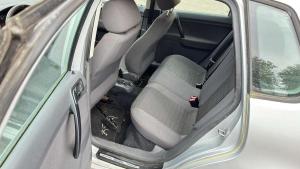 Grey Volkswagen Polo 2006 in Vilnius, with an engine capacity of 1.20 L and mileage of 200 thousand km for 400 €, photo 9 on AUTOMOTO.COM.LV