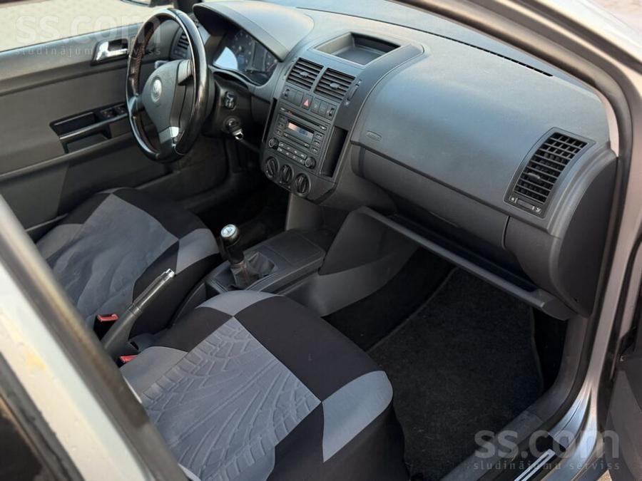 Pelēks Volkswagen Polo 2006 Rīga, ar dzinēja tilpumu 1.40 L un nobraukumu 224 tūkst. km par 1300 €, foto 7 vietnē AUTOMOTO.COM.LV