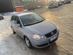 Pelēks Volkswagen Polo 2007 Šilutė, ar dzinēja tilpumu 1.42 L un nobraukumu 230 tūkst. km par 1500 €, foto  vietnē AUTOMOTO.COM.LV