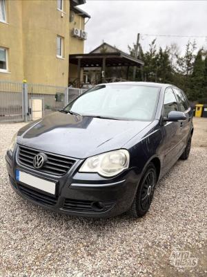Pelēks Volkswagen Polo 2007 Viļņa, ar dzinēja tilpumu 1.20 L un nobraukumu 2000 tūkst. km par 1450 €, foto  vietnē AUTOMOTO.COM.LV