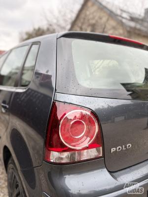 Pelēks Volkswagen Polo 2007 Viļņa, ar dzinēja tilpumu 1.20 L un nobraukumu 2000 tūkst. km par 1450 €, foto 14 vietnē AUTOMOTO.COM.LV
