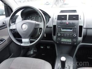 Pelēks Volkswagen Polo 2007 Rīga, ar dzinēja tilpumu 1.40 L un nobraukumu 327 tūkst. km par 1950 €, foto 9 vietnē AUTOMOTO.COM.LV